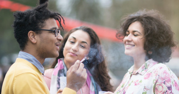 How Smoking Affects Your Oral Health Delta Dental how-smoking-affects-your-oral-health-delta-dental